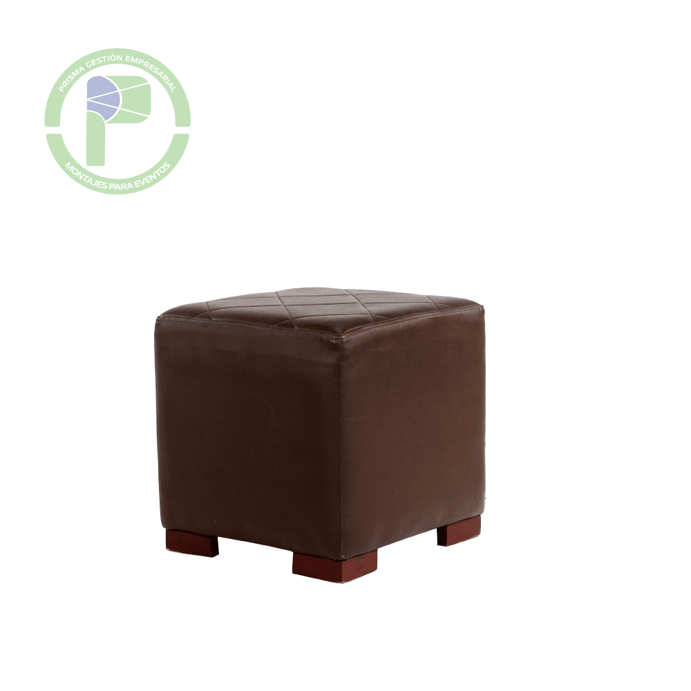 Puff cuadrado cafe cuero / Prisma Montajes para Eventos